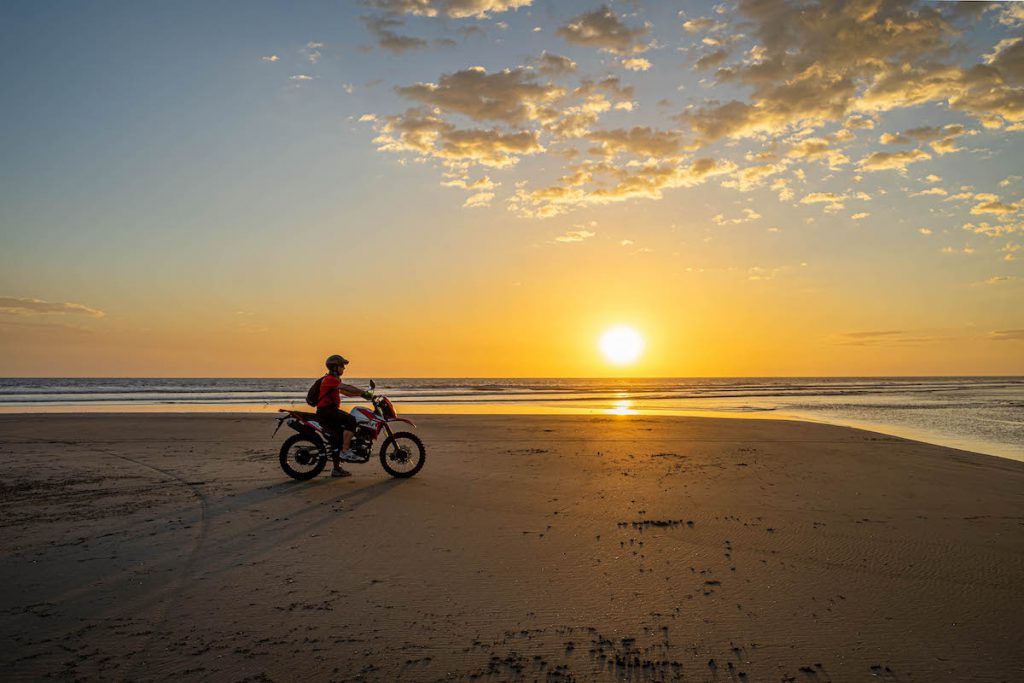 ALQUILER DE MOTOS - Las Dunas Surf Resort